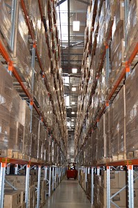 DP World London Gateway Port and Logistics Park in Stanford-le-hope ...